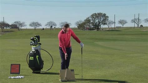 Explaining The Divergence Plane