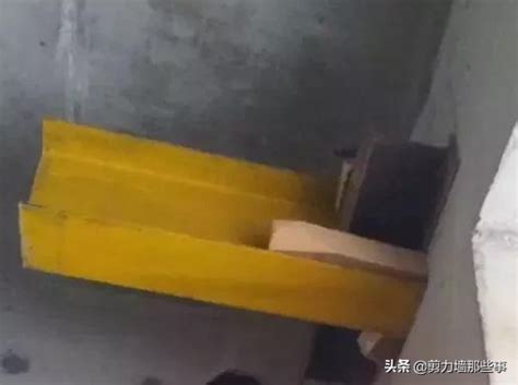 高空大跨度悬挑连廊施工工法 标件库