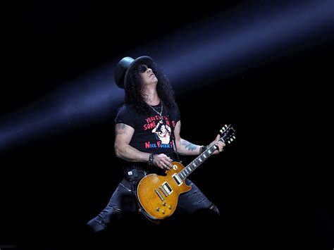 Slash All Things Guitar