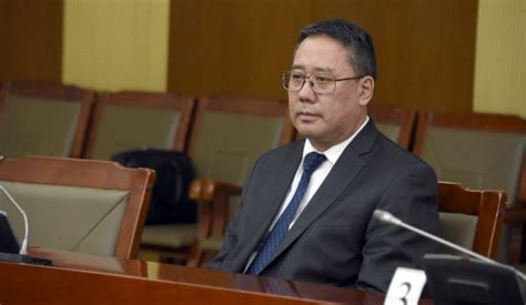 Г Баясгаланг Үндсэн хуулийн Цэцийн гишүүнээр томиллоо