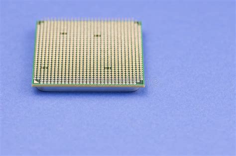 Microprocessore Del Cpu Isolato Su Bianco Immagine Stock Immagine Di Byte Intelligenza 11927283