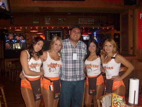 Hooters Style Sex ProWank