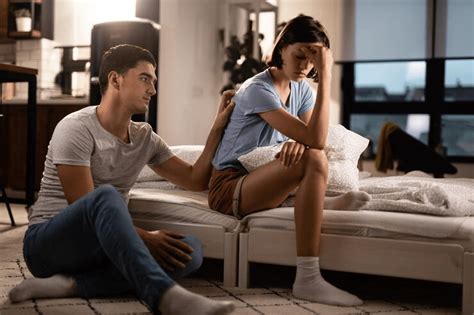 10 Signs Of A Manipulative Woman In A Relationship Attraction Diary