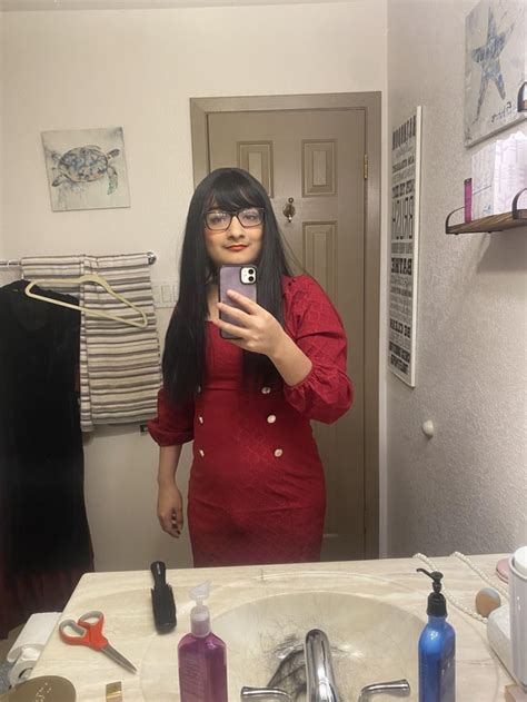 Do I Make A Cute Sissy R Sissiespalace