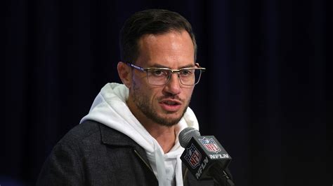 Dolphins Mike Mcdaniel Has Advice For Players Following Harrison Butkers Speech You Better