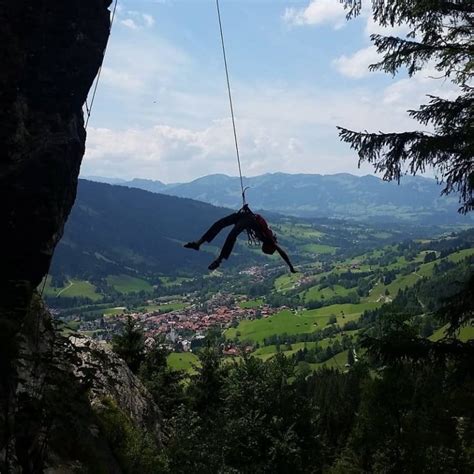Difference Between Static And Dynamic Climbing Rope At Owen Griver Blog