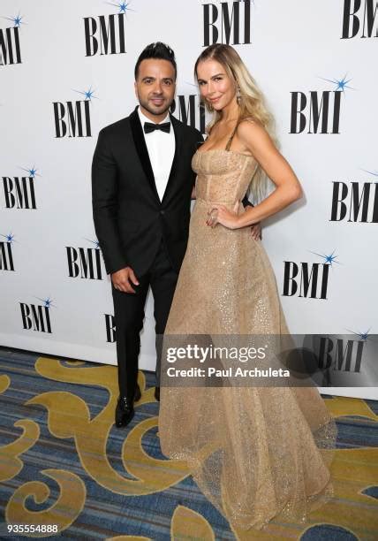 Luis Fonsi Wife Photos And Premium High Res Pictures Getty Images