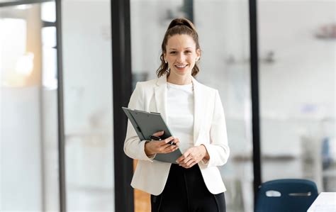 Understanding Introversion Vs Extroversion Embracing Your Natural