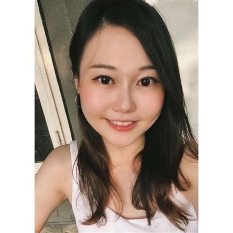 有沒有人想找在家遠距上班的工作呀 公司是美商公司 軟體業 條件是要會英文and韓文 有興趣我可以分享職缺內容 幫自己找同事
