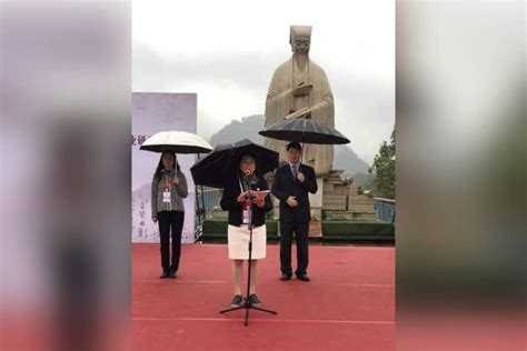 李正皓爆徐春鶯 出席統戰活動喊「身為中國人自豪」 鏡新聞 Line Today