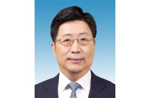 谭炯 中国人民政治协商会议第十四届全国委员会提案委员会委员国家开发银行党委副书记副董事长行长 搜狗百科