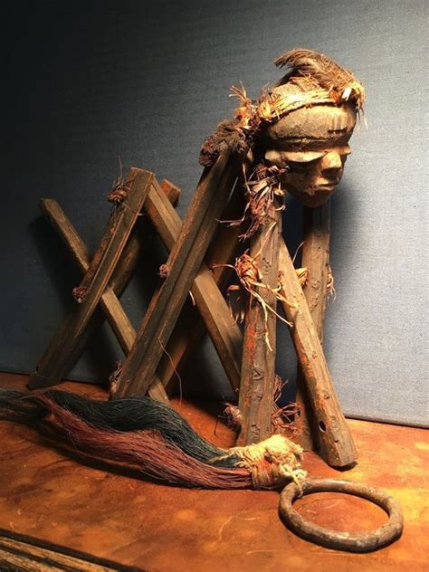 Oracle Tool Feathers Plant Fibre Wood Galukoji Catawiki