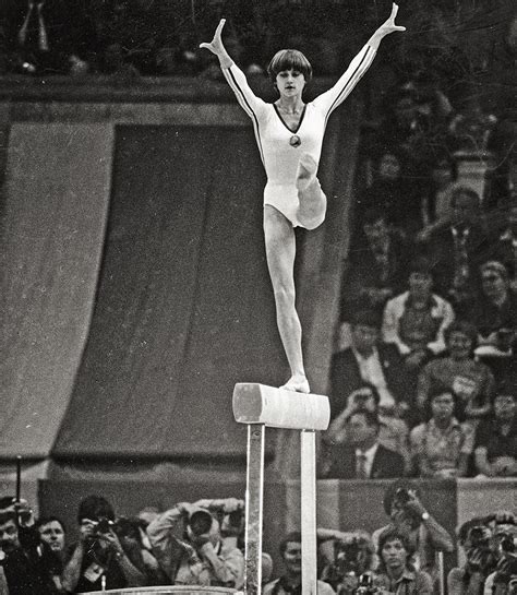 Η αέρινη Νάντια Κομανέτσι Η ΚΑΘΗΜΕΡΙΝΗ