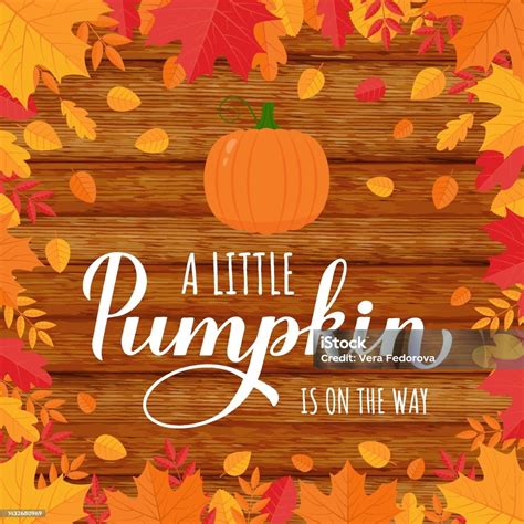 리틀 호박은 가을 나무 배경에 서예 레터링을하는 길에 있습니다 가을 베이비 샤워 장식 포스터 서명 초대장 등을위한 벡터 템플릿 가을에 대한 스톡 벡터 아트 및 기타 이미지