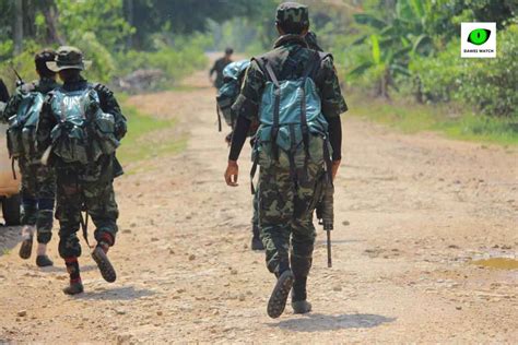 သမုတ်ချုံးရွာတွင် ရေချိုးနေသည့် တော်လှန်ရေးတပ်ဖွဲ့ဝင်များ ပစ်ခတ်ခံရပြီး နှစ်ဦးဒဏ်ရာရ Dawei Watch