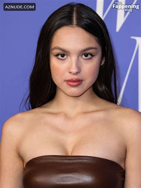 Olivia Rodrigo Sexy Shows Off Her Hot Figure At The 2023 Billboard Women In Music Awards In
