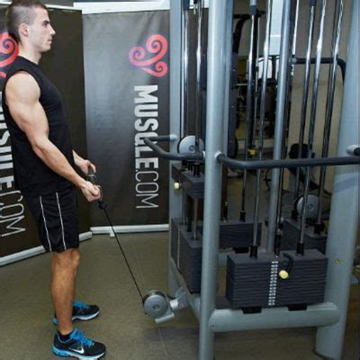 Cable Lat Pulldown By Alper Exercise How To Skimble