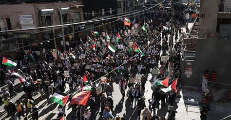 Pro Palestinian Protest In Toronto Draws Thousands Saturday
