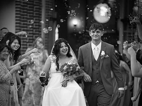 Mo Twister And Bunny Parass Daughter Moira Ties The Knot Gma