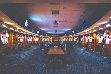 Minnesota Twins Clubhouse ⚾️ Minnesota Twins Minnesota Club House