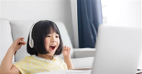 Building A Collaborative Learning Environment Online Fostering Engagement And Knowledge Sharing