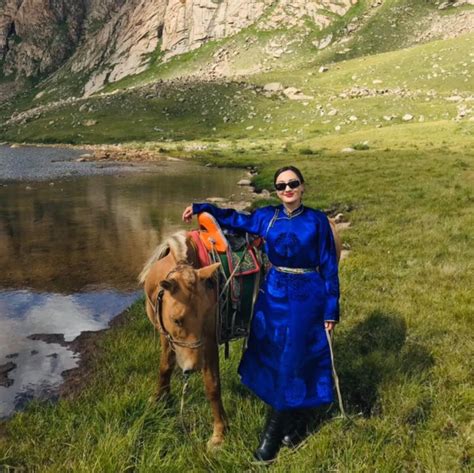 Г Эрдэнэтулга