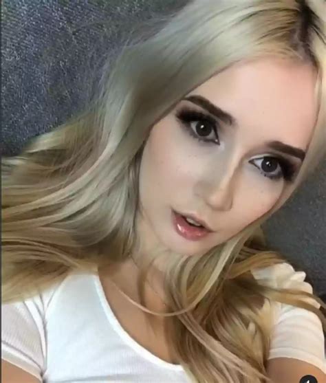 Kirabee Wiki Videos Age Biography Height Bio Pics Feet Twitter