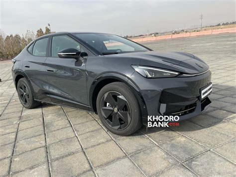 آی دی یونیکس محصول جدید فولکس واگن با ماموت خودرو در راه بازار ایران عکس