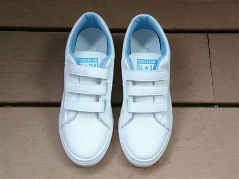 閒聊 最近幹了一雙超可愛的魔鬼氈小白鞋 看板 Sex 批踢踢實業坊