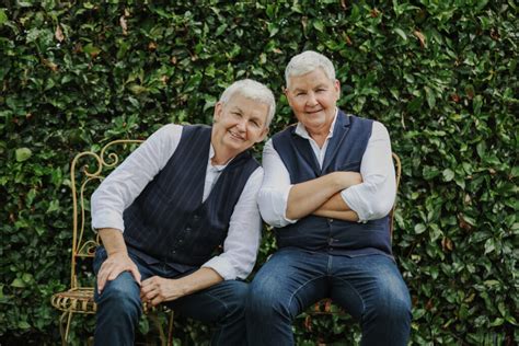 Tea With The Topp Twins Theatreview