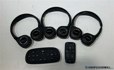 2015 2019 Cadillac Escalade Dvd Remote 3 Digital Audio Headphones Oem