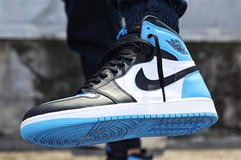 Air Jordan 1 Retro High Og Unc Toe เส้นทางในอดีตสู่ดีไซน์ที่ไม่เคยจางหาย