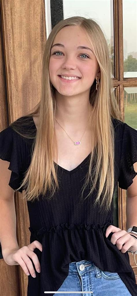 Which Sister U Giving Ur Cum To Rgirlsirl