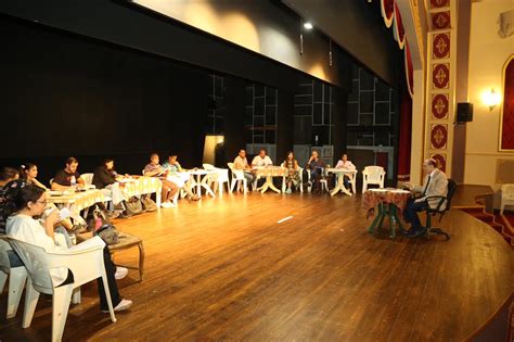 بروفات مسرحية محمد صبحي عيلة اتعمل لها بلوك صور اليوم السابع