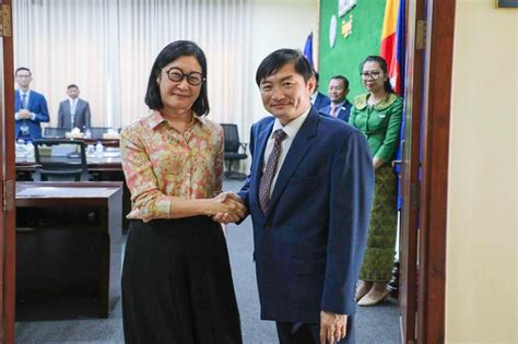 ឯកឧត្តម ហេង សួរ ក្រសួងការងារ និងបណ្តុះបណ្តាលវិជ្ជាជីវៈ Facebook