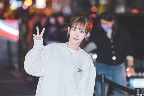 은근 이쁜 러블리즈 유지애 리복 행사 걸그룹 연예인 짤티비 Jjtv Kr