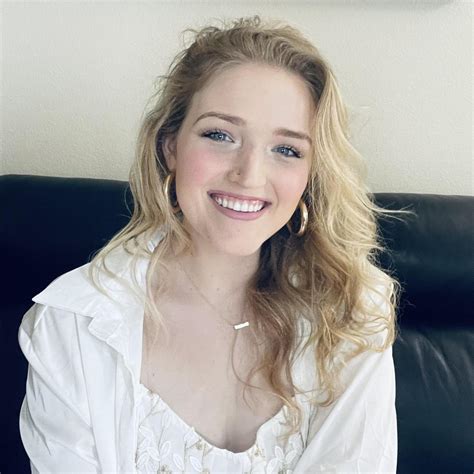 Amanda Pendletons Instagram Twitter And Facebook On Idcrawl