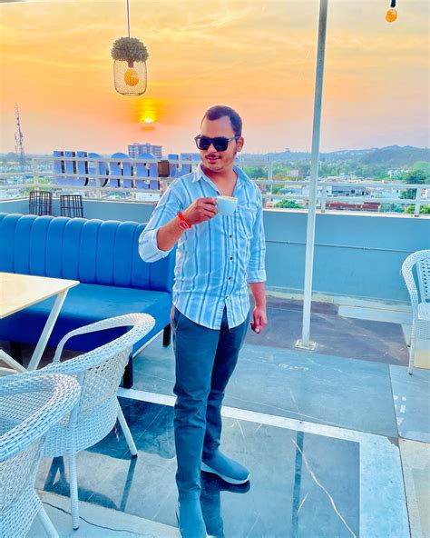 Deepankar Tiwari Deepankar Tiwari • Instagram Photos And Videos