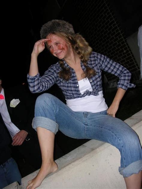 Hillbilly Woman Costume