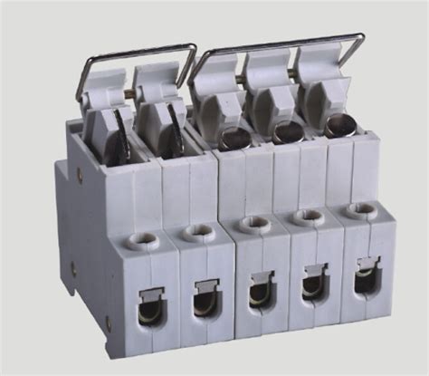 Mini Size Fuse Isolator Isolator High Quality Mini Size Fuse Isolator Isolator On