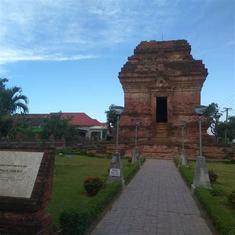Candi Pari Sidoarjo