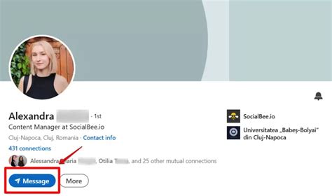 How To Message Someone On Linkedin Without Being Ignored Socialbee