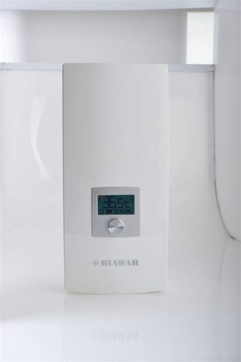 Podgrzewacz Wody PrzepŁywowy Biawar K2 Lcd 9 12 15 7607768675 Oficjalne Archiwum Allegro