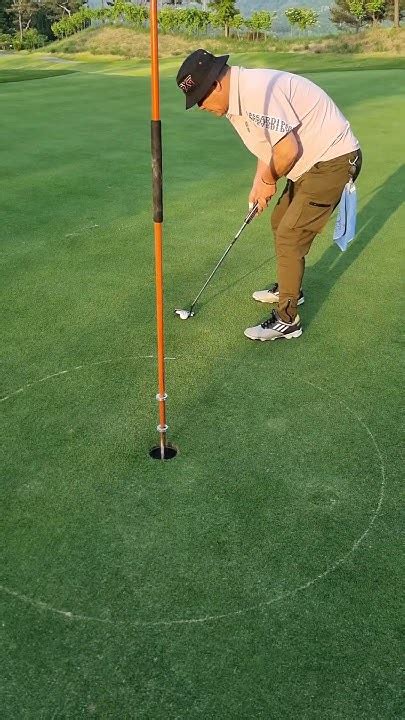 딱1미터 아이구야😱ㅋ골프골프존스크린골프nx골프존cc필드필드골프필드레슨웨지퍼터아이언비거리골프레슨숏게임숏아이언드라이버롱아이언우드유틸퍼터레슨