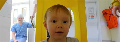 Watch Inside The Operating Theatre S01e05 Isaac David Lynette