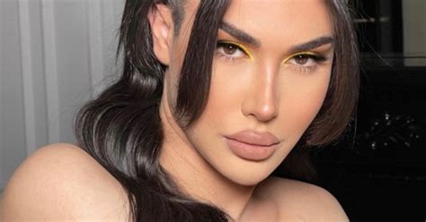 Makyaj Artisti Arda Bektaş Cinsiyet Değiştirme Ameliyatı Oldu Sizce Nasıl Olmuş Kizlarsoruyor