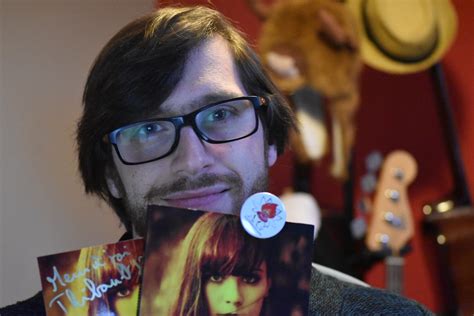 Lhumeur Du Son Allyson Glado Jattend Le Clip Avec Patiente Facebook