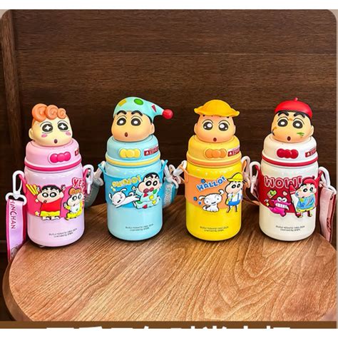 แบบใหม่ ‼️ กระติกน้ำเด็กลายชินจัง 520 Ml มีสายสะพาย หลอดดูด เก็บความเย็น วัสดุคุณภาพดี Shopee