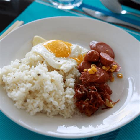 Lutong Bahay Is A Filipino Restaurant In Pittsburg Ca 94565