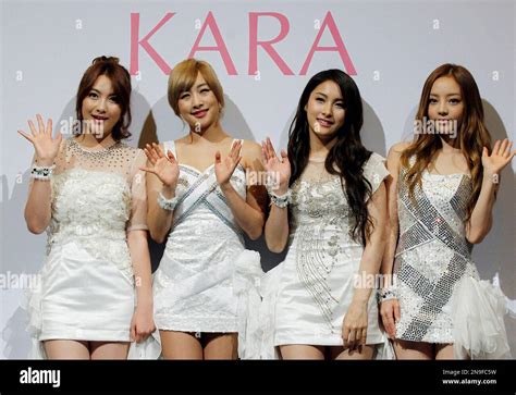 South Koreas Pop Girl Group Kara From Left To Right Kang Ji Young